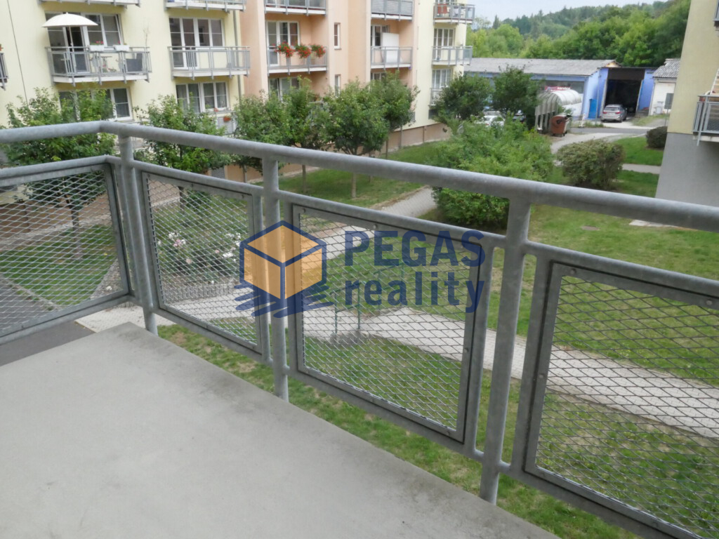 B7 3+KK s krytým garážovým stáním Karlovy Vary, Drahovice | Pegas Reality